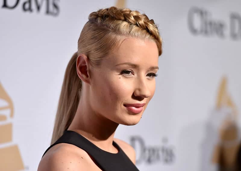 Iggy Azalea Plastic Surgery EXPLAINED! (Before & After 2021) Iggy Azalea Plastic Surgery EXPLAINED! (Before & After 2021)